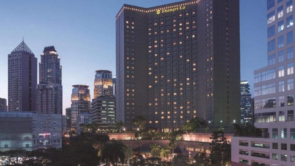 Makati Famous Hotel - exudes elegance and sophistication